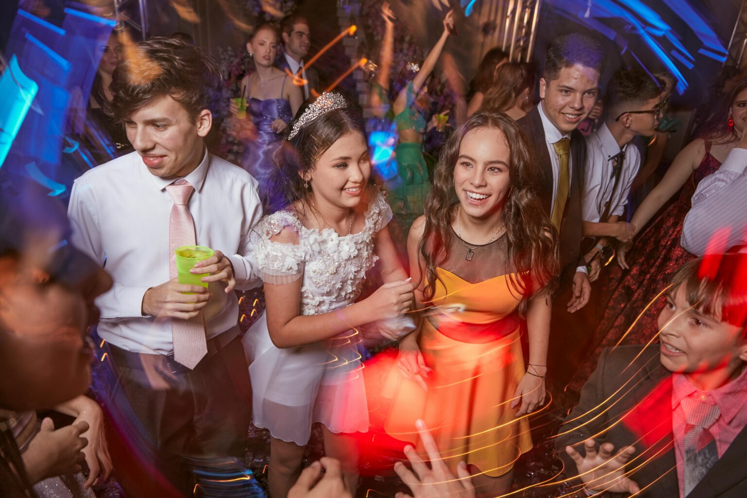 Things to Do After Prom: 30 Ideas for an Unforgettable Night